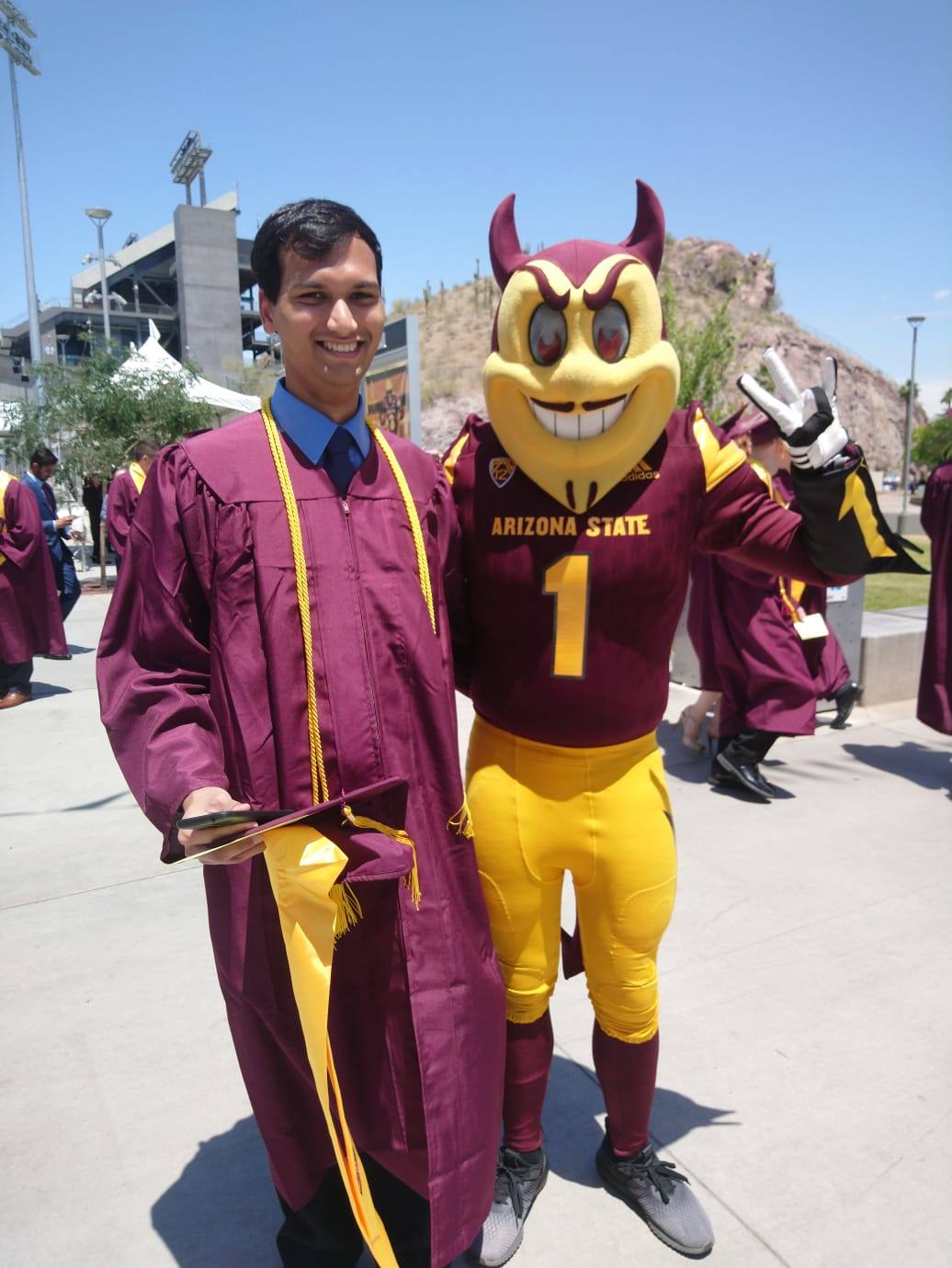 About - Sajana Ratnayake